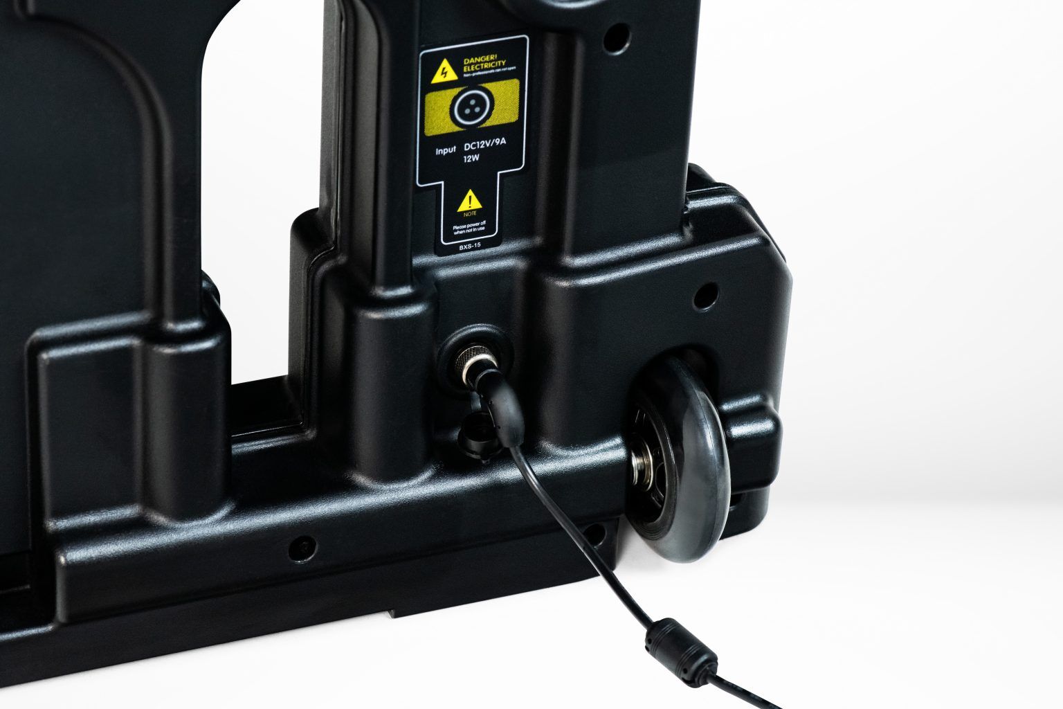 Portable Walk Through Metal Detector UK | RISK P1 | Security Arch