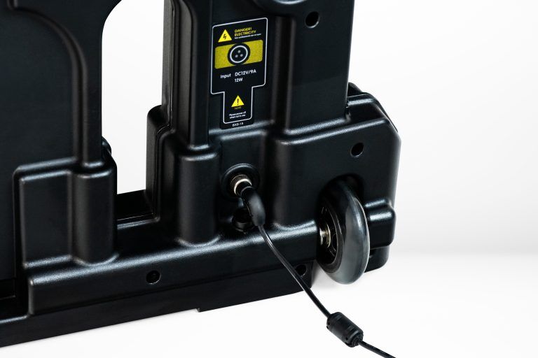 Portable Walk Through Metal Detector UK | RISK P1 | Security Arch