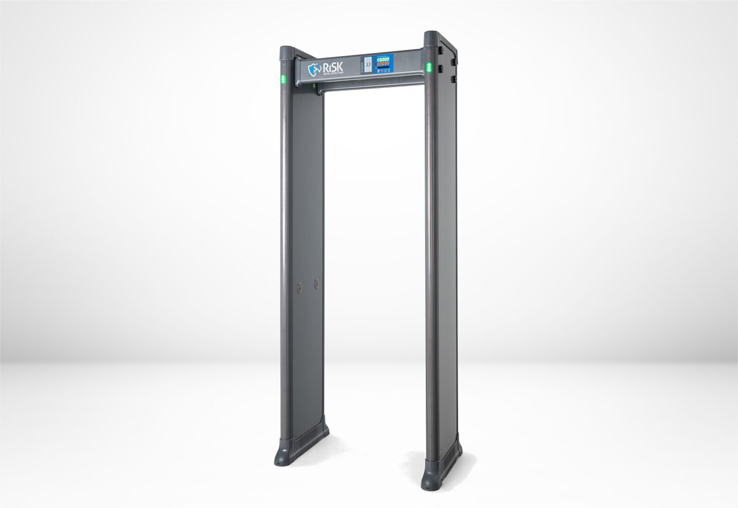 Waterproof Walk Through Metal Detector | RISK TDX Knife Arch