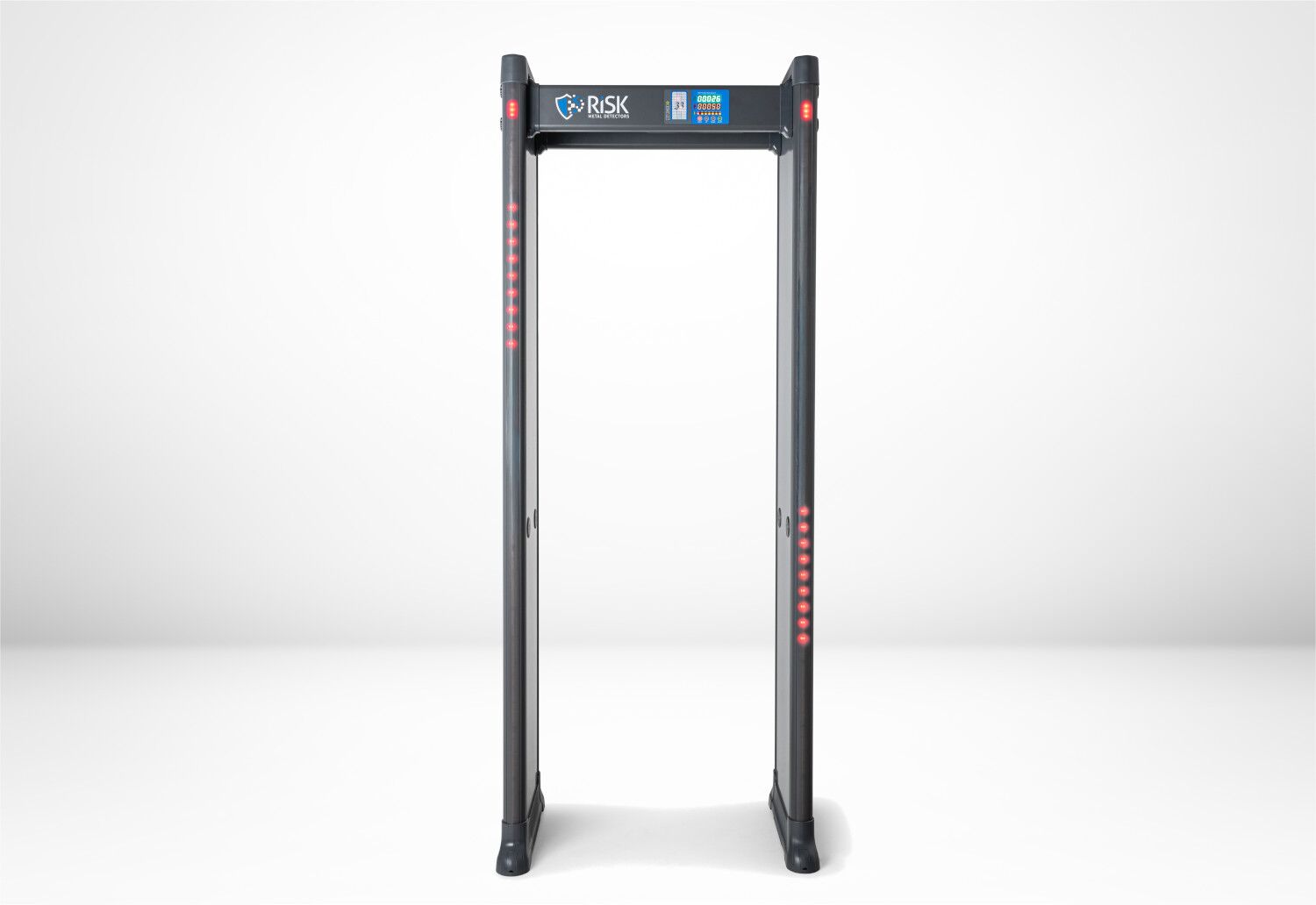 Waterproof Walk Through Metal Detector | RISK TDX Knife Arch